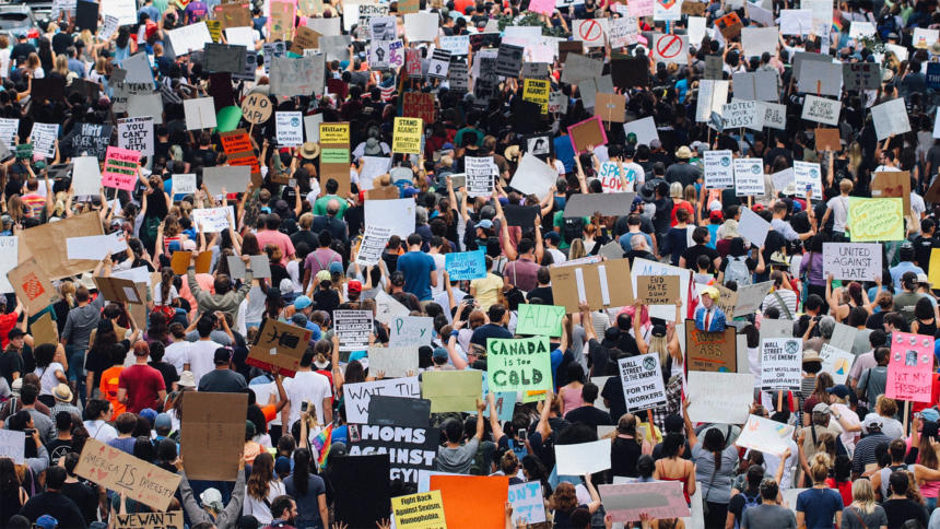 Protest auf die Straße bringen: Zwölf Tipps für deine erste Demo