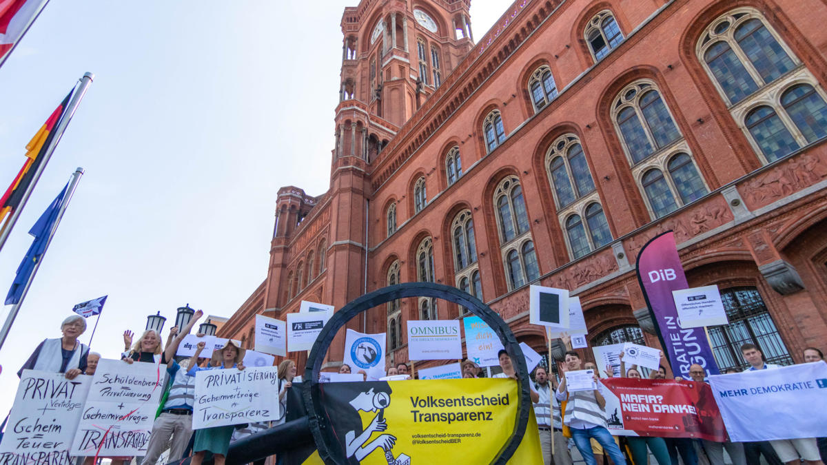 Informationsfreiheit: Rot-rot-grünes „Transparenzgesetz“ würde die ...