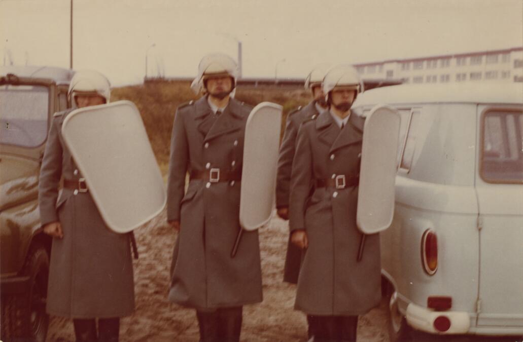 Digitalisierung im Stasi-Archiv: Akten zugänglich machen und ...