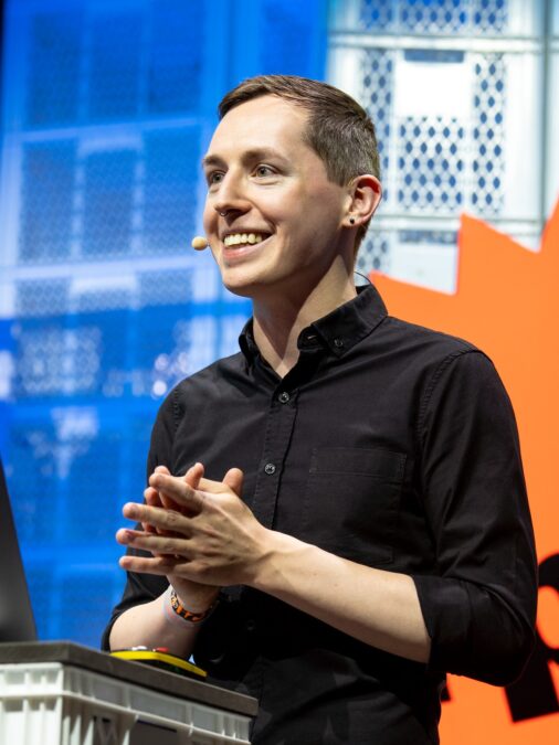 Interview with Paris Marx: The false narrative of a good Silicon Valley